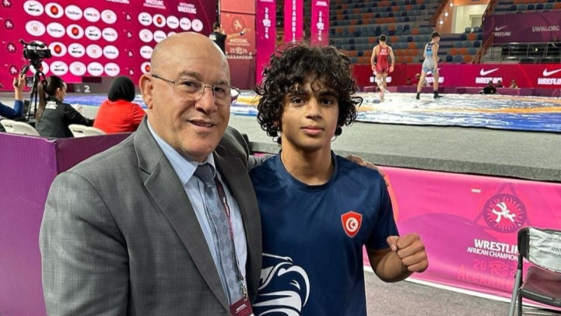Mokbel Sahli sacré champion d'Afrique de lutte libre | Mosaique FM