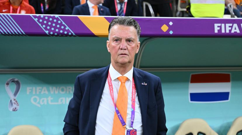 Pays-Bas: Van Gaal s'en va...Koeman arrive | Mosaique FM Pays-Bas: Van Gaal s'en va...Koeman arrive | Mosaique FM
