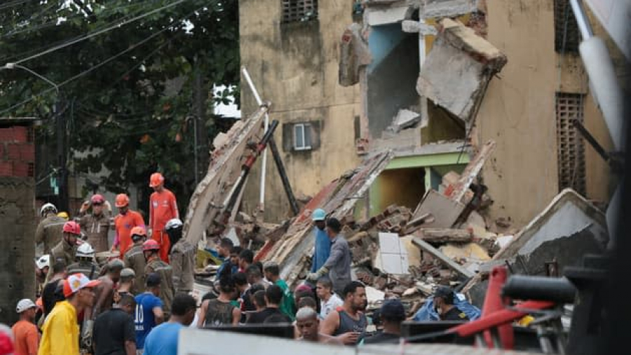Brésil : au moins 11 morts dans l'effondrement d'un immeuble | Mosaique FM