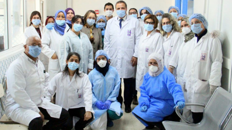 Hommage à l'équipe du laboratoire microbiologique de Charles Nicole ...