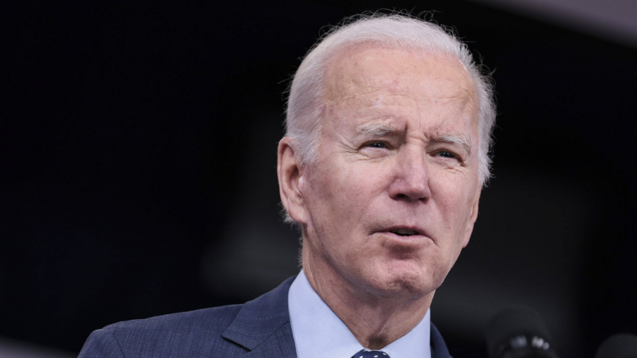 Joe Biden à Kiev pour une visite surprise | Mosaique FM