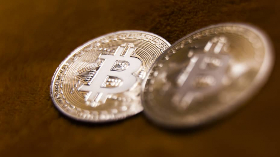 Le bitcoin dépasse 25.000 dollars et monte au plus haut depuis juin | Mosaique FM