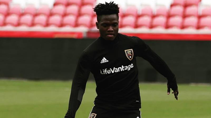 Le ghanéen Emmanuel Ocran rejoint le CA | Mosaique FM