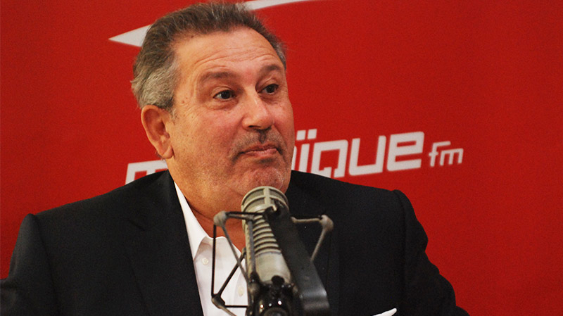 El May: L'Etat doit baisser le prix du carburant de 240 millimes ...