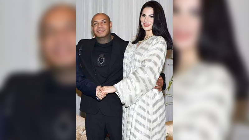 Nesrine Ben Ali et K2rhym posent pour une photo de famille | Mosaique FM