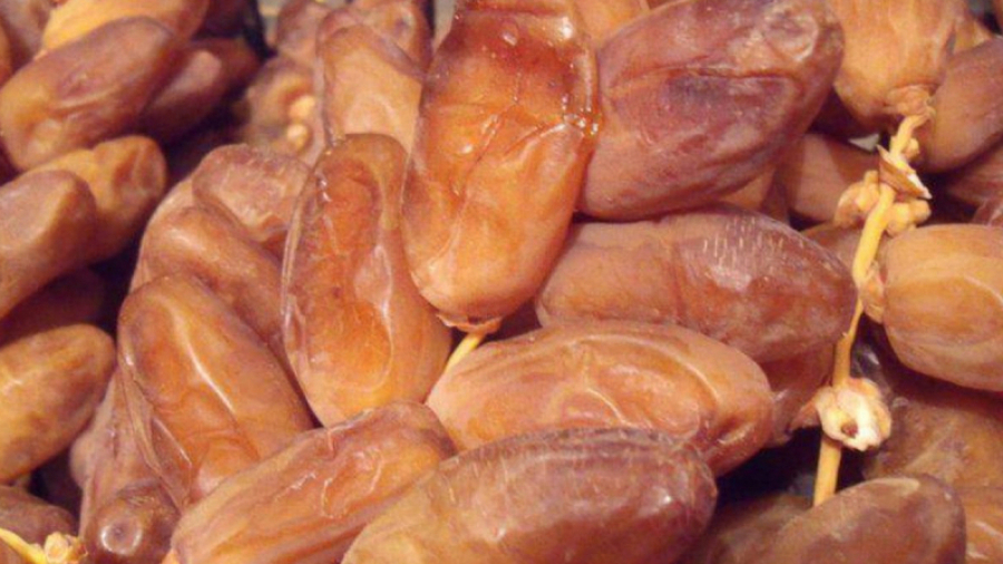 Ramadan: Les dattes disponibles à des prix raisonnables ... | Mosaique FM