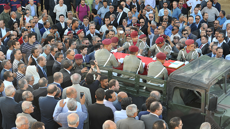 Slim Chaker conduit à sa dernière demeure | Mosaique FM