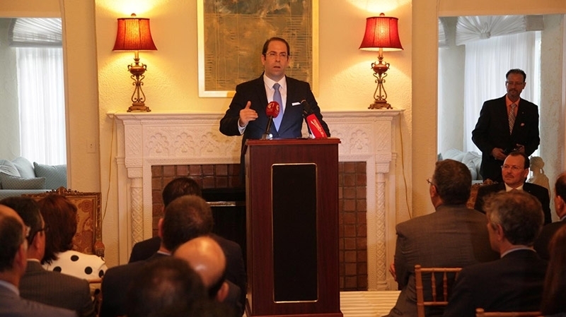 Chahed: La lutte contre la corruption comprendra tous les secteurs ...