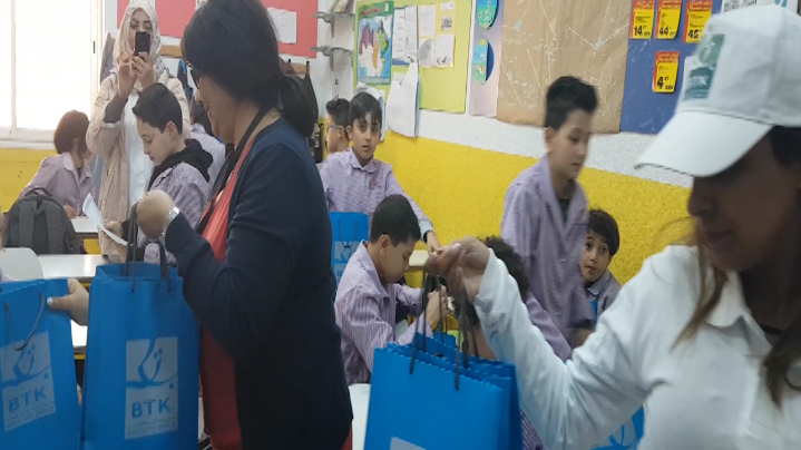 La BTK rend visite aux élèves de The Excellence School à Bizerte ...